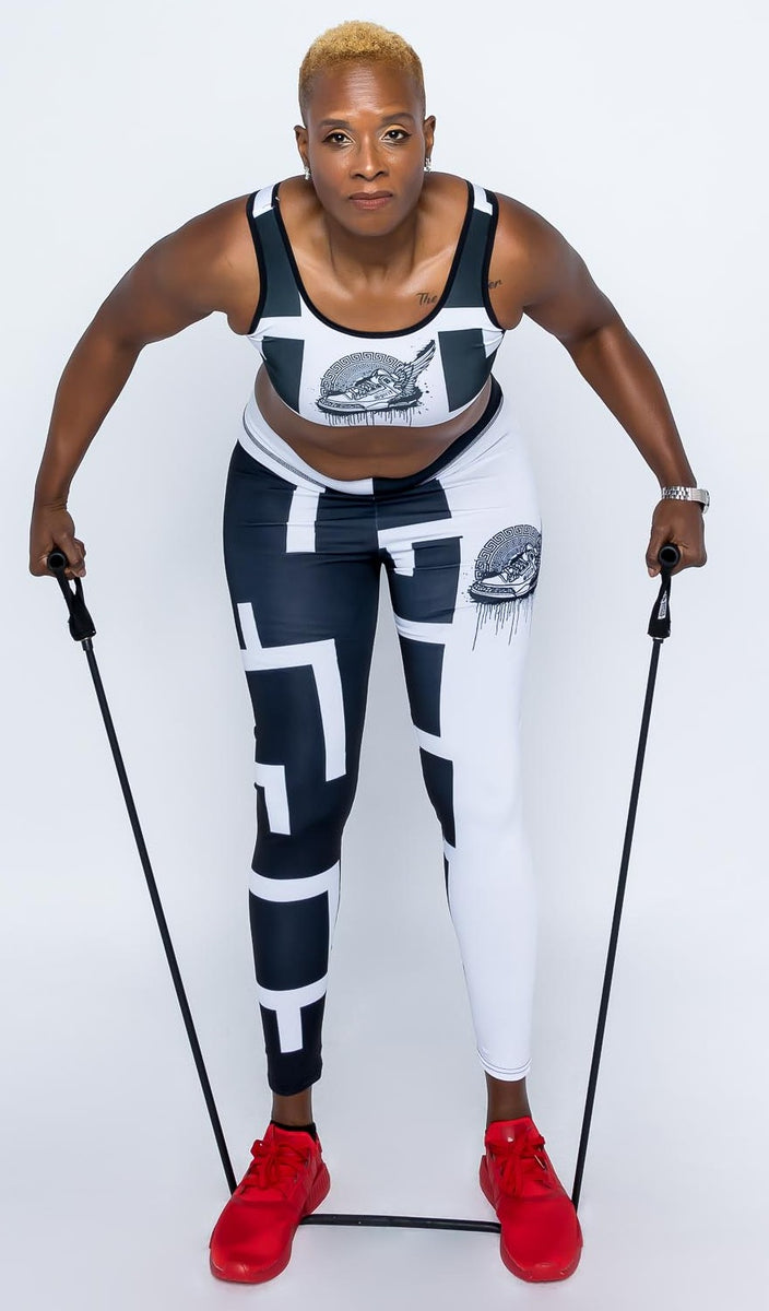 Footsteps Maze BW Leggings – HustlingSpirit